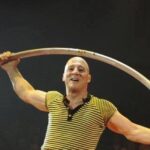 Hommage aan 250 jaar circus met Cyr Wheel - Circusweb.nl