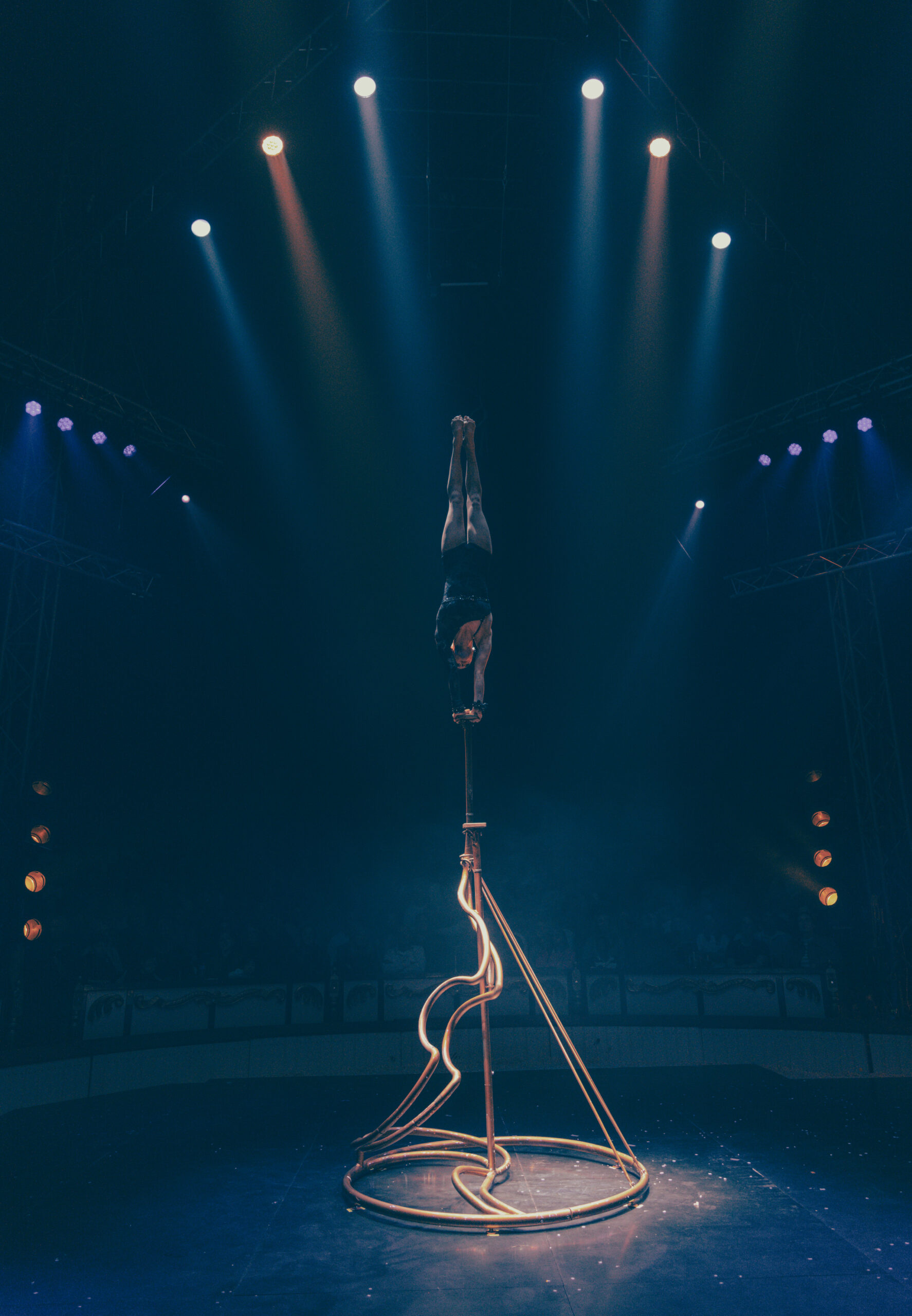 Recensie – Circus Chapito 2025: een stijlvolle mix van magie, spanning ...